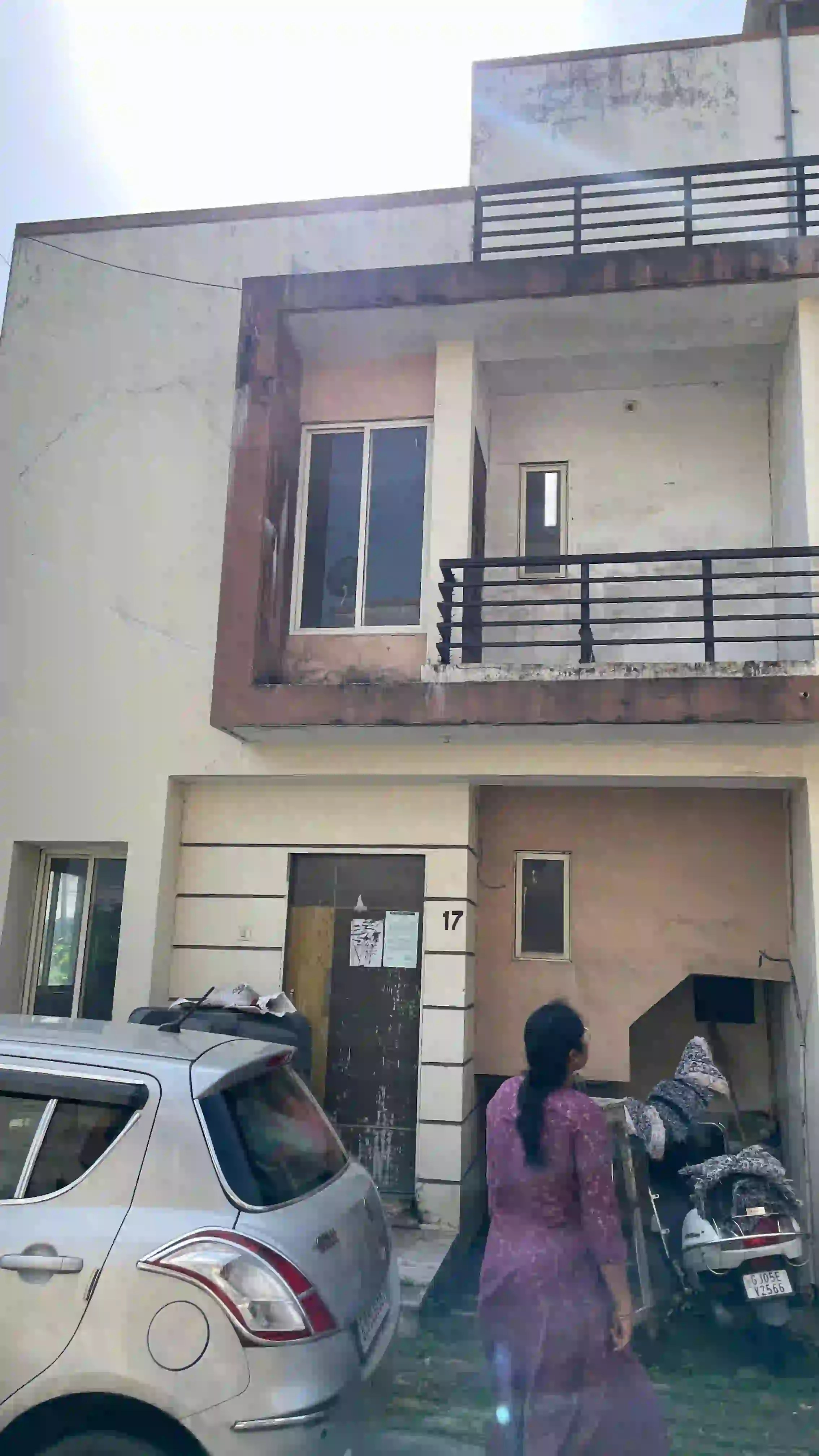 Surat Auction Details | Auction Hub