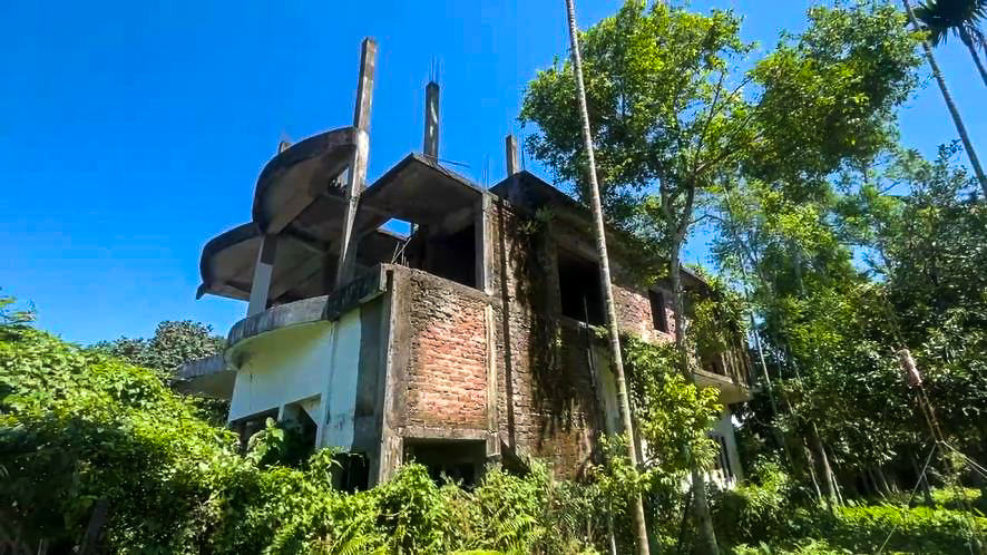 Individual house featuring standard residential | AuctionHub India